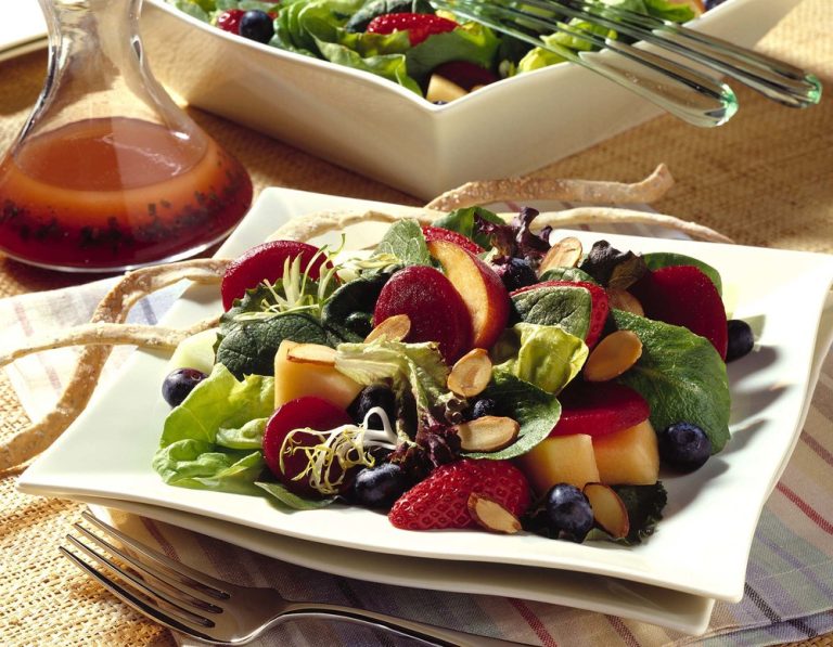 Baja Bacon Beet Salad - Aunt Nellie's