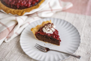 Beet & Berry Cake - Aunt Nellie's